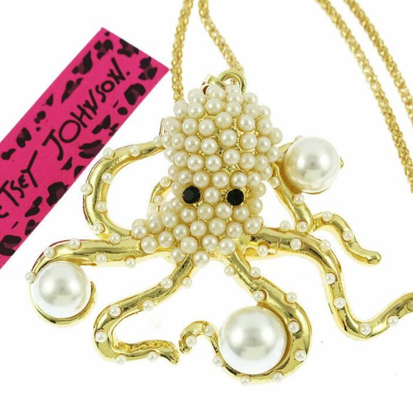 Betsey Johnson | Jewelry | Nwt Gold Betsey Johnson Pearl Octopus Necklace | Poshmark